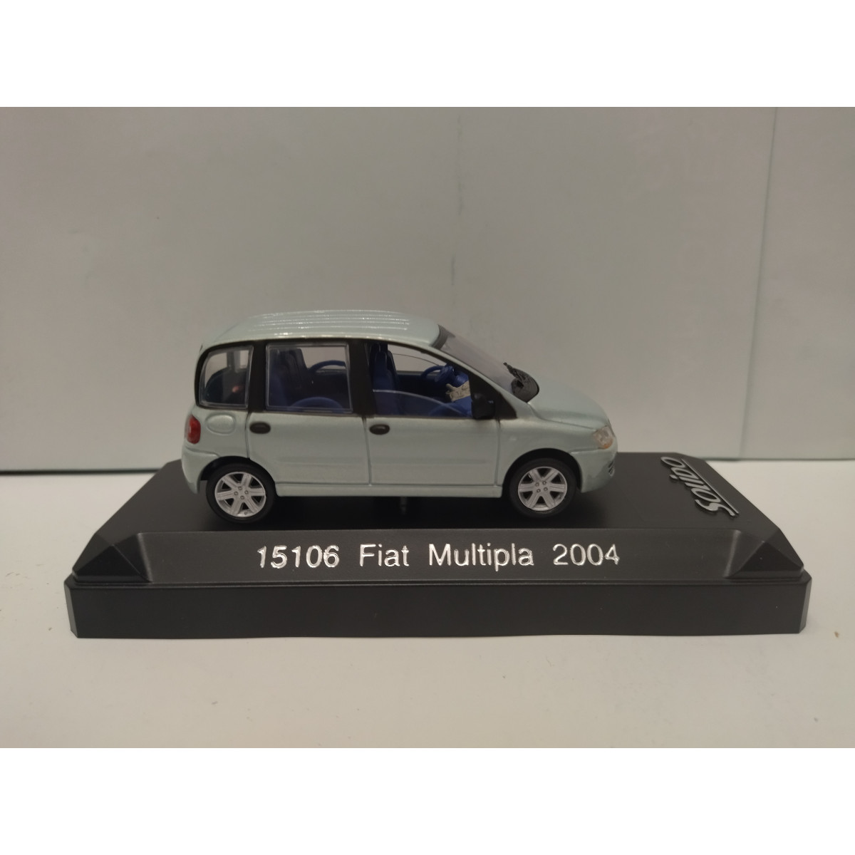 FIAT MULTIPLA 2004 FASE 2 LIGHT GREEN 1:43 SOLIDO 15106 - BCN STOCK CARS