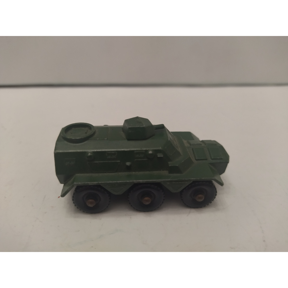 SARACEN PERSONAL CARRIER LESNEY n54 apx 1:64 MATCHBOX NO BOX - BCN ...