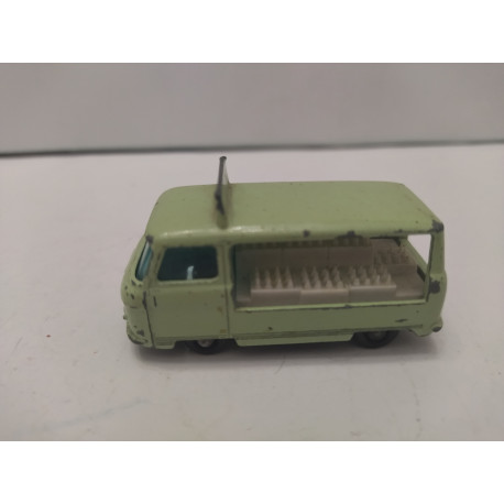 COMMER BOTTLE FLOAT MILK n21 apx 1:64 MATCHBOX NO BOX - BCN STOCK CARS