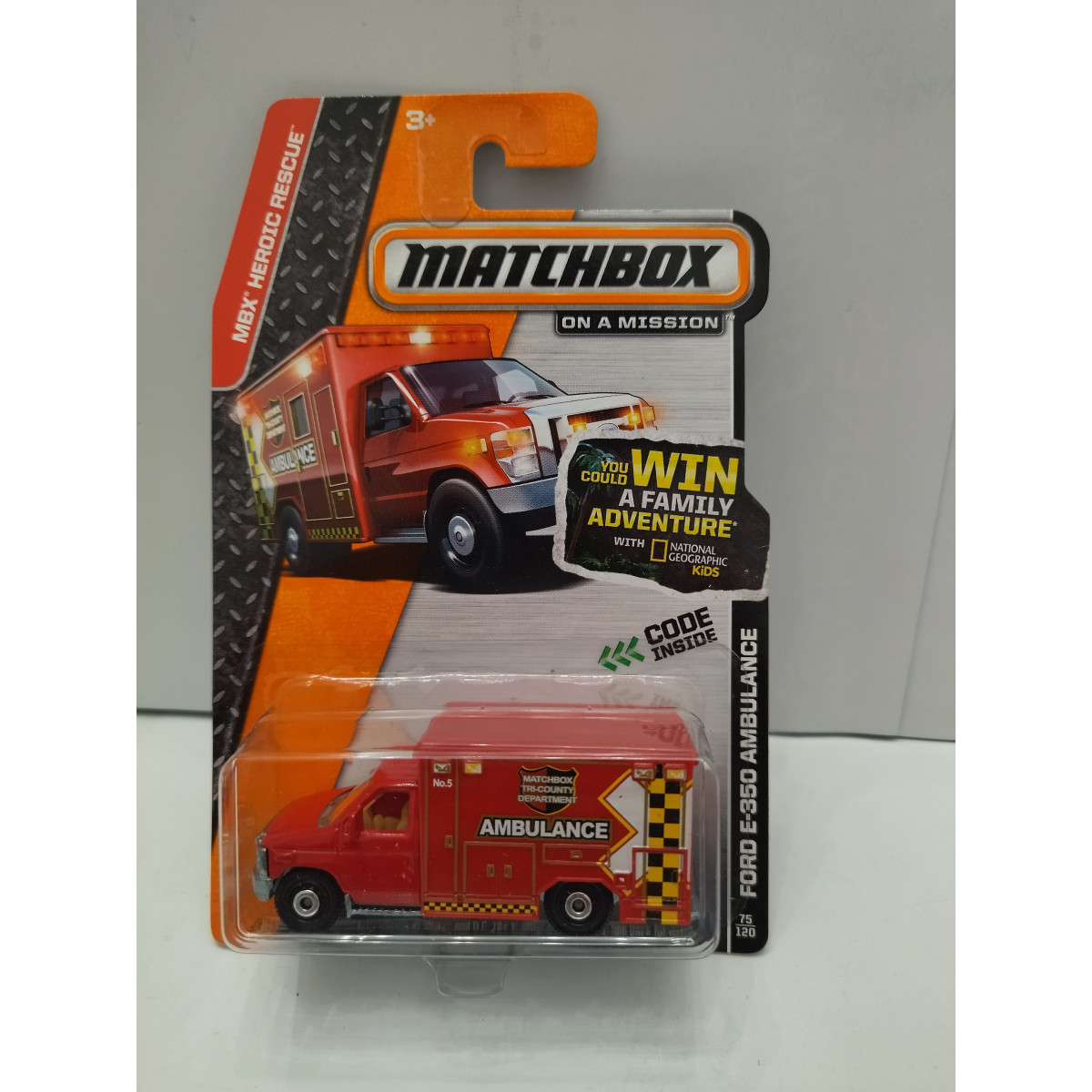 FORD E-350 AMBULANCE 75/120 HEROIC RESCUE 1:64 MATCHBOX - BCN STOCK CARS