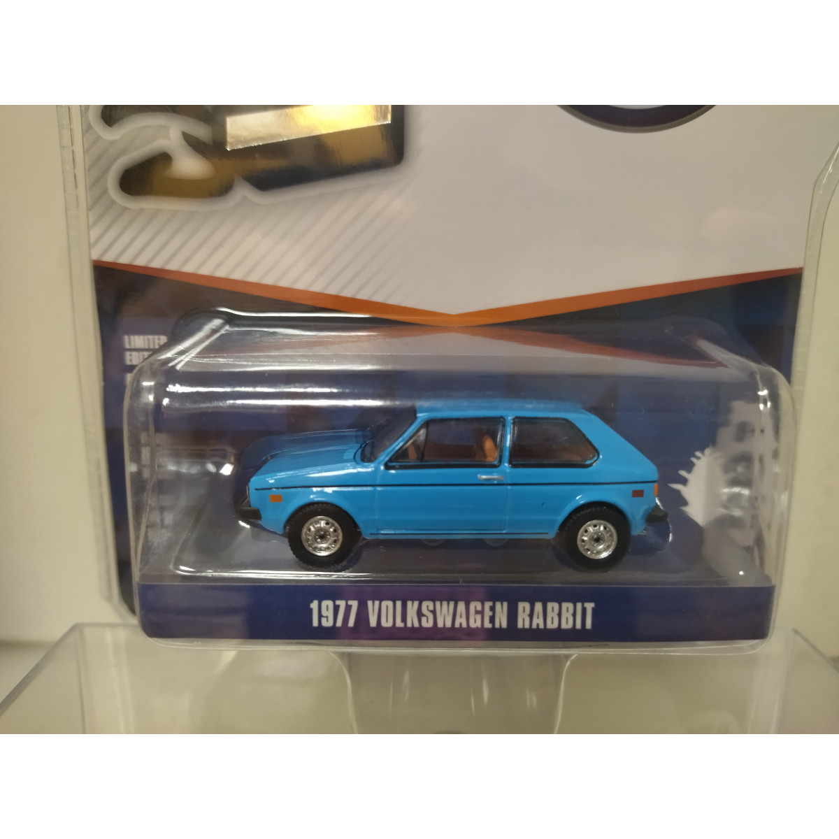 VOLKSWAGEN RABBIT (GOLF 1) 1977 LIGHT BLUE V-DUBS 1:64 GREENLIGHT - BCN ...
