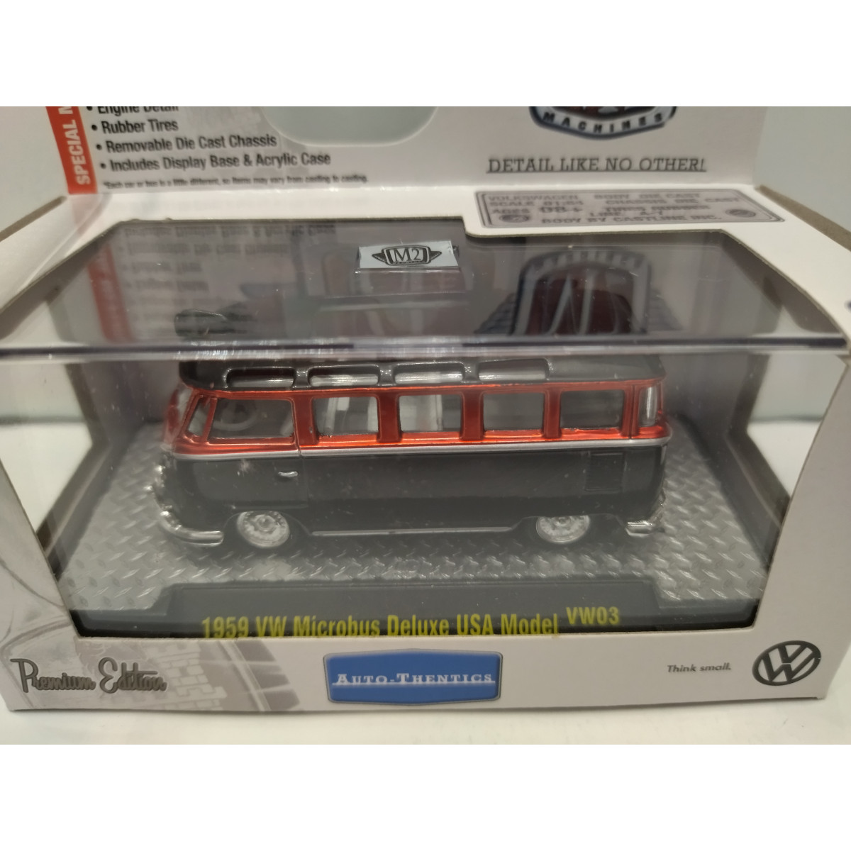 VOLKSWAGEN T1 1959 MICROBUS DELUXE USA MODEL BLACK & RED 1:64 M2 ...