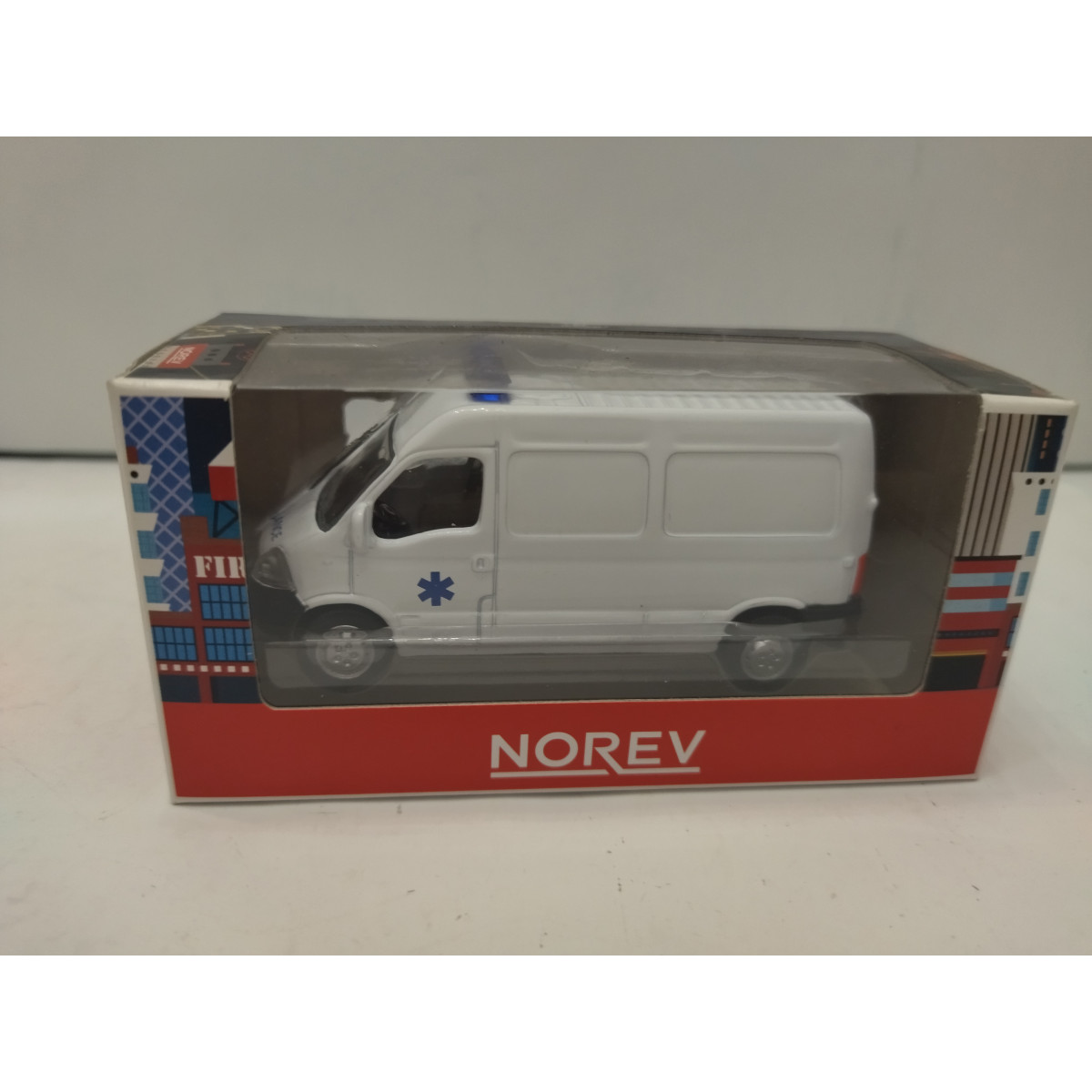 RENAULT MASTER AMBULANCE BOX NOREV apx 1:64 NOREV 3 INCHES (7,5cm ...