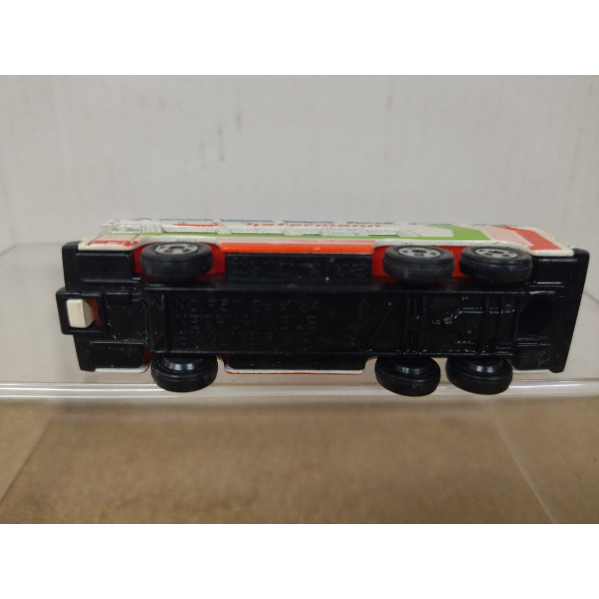 NEOPLAN SKYLINER HAFERMANN AUTOBUS 1:154/apx 1:64 TOMY TOMICA F37 ...