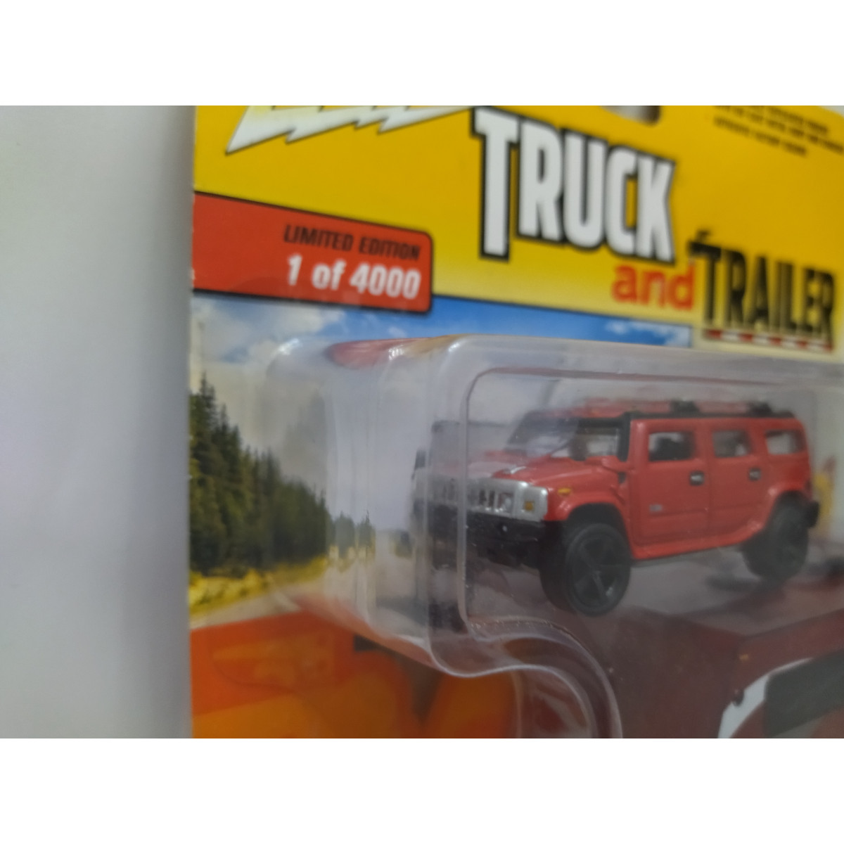 HUMMER H2 2004 + CAMPER TRAILER 1:64 JOHNNY LIGHTNING - BCN STOCK CARS