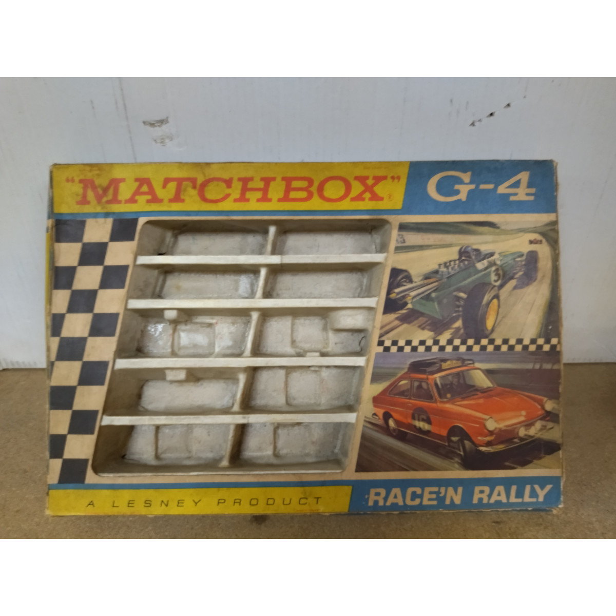 RACE´N RALLY G-4 1:64 MATCHBOX BOX EMPTY/CAJA VACIA NOT CARS INCLUDED ...