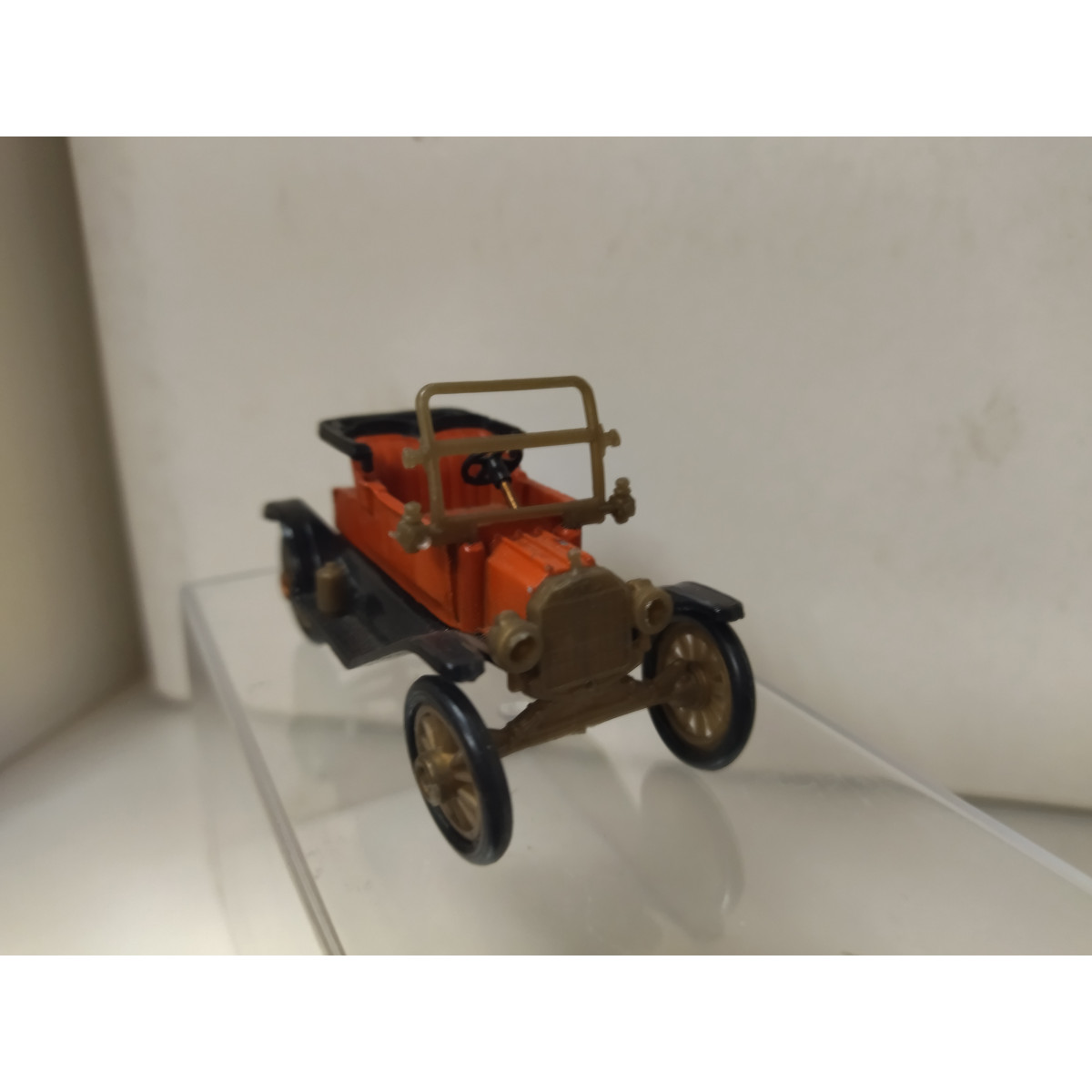 FORD MODEL T 1913 LIZZIE RED & BLACK 1:43 SAFIR NO BOX - BCN STOCK CARS