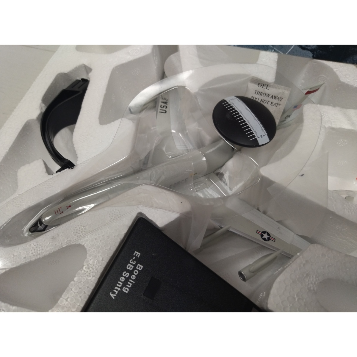 BOEING E-3B SENTRY 600 USAF JET AGE MILITARY AIRCRAFT 1:200 ATLAS IXO ...