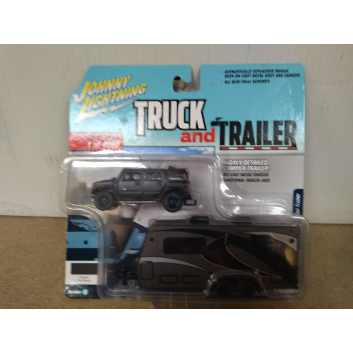 HUMMER H2 2004 BLACK + CAMPER TRAILER 1:64 JOHNNY LIGHTNING - BCN STOCK ...