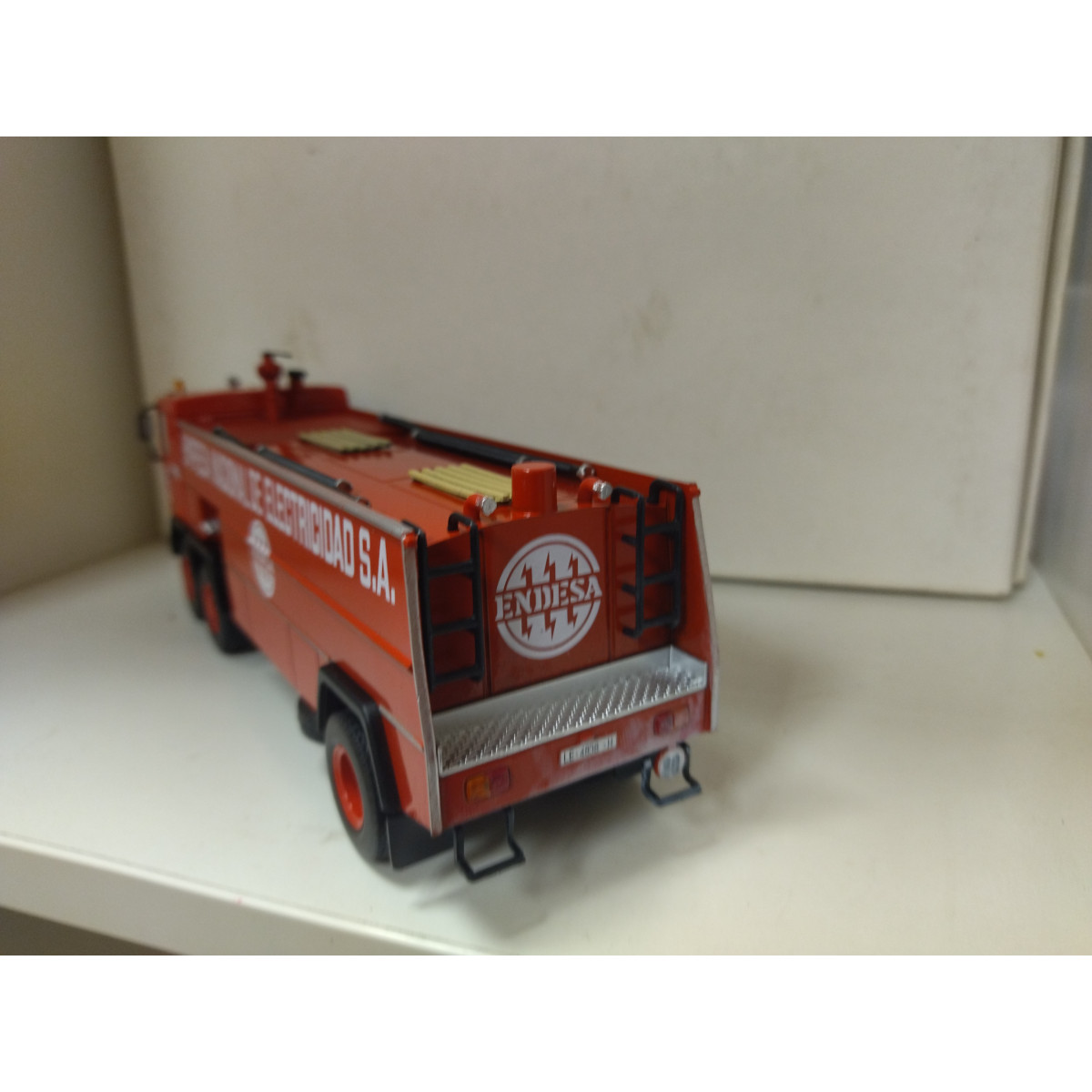 PEGASO 1183/70 1980 ENDESA FIRE/POMPIERS/BOMBEROS 1:43 SALVAT IXO ...