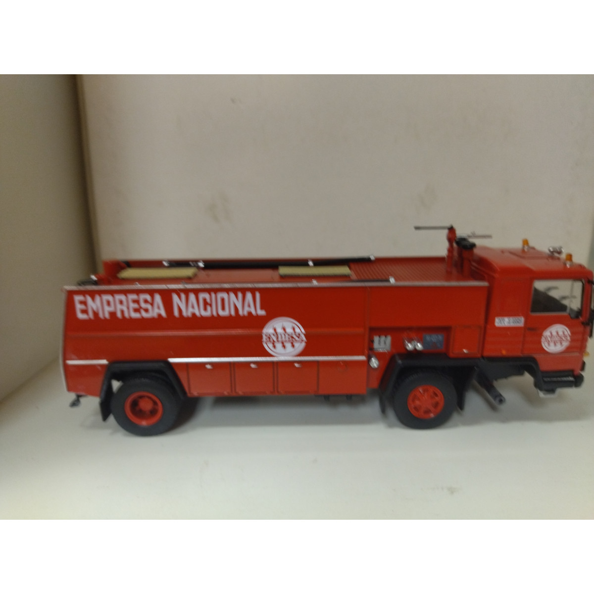PEGASO 1183/70 1980 ENDESA FIRE/POMPIERS/BOMBEROS 1:43 SALVAT IXO ...