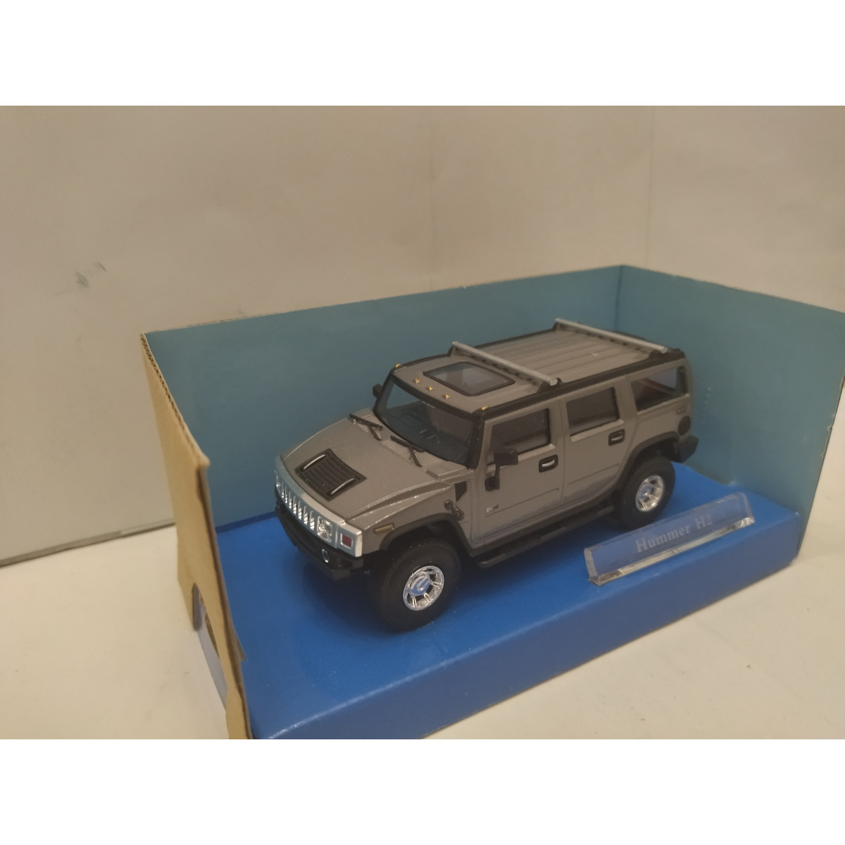 HUMMER H2 GREY 1:43 CARARAMA - BCN STOCK CARS