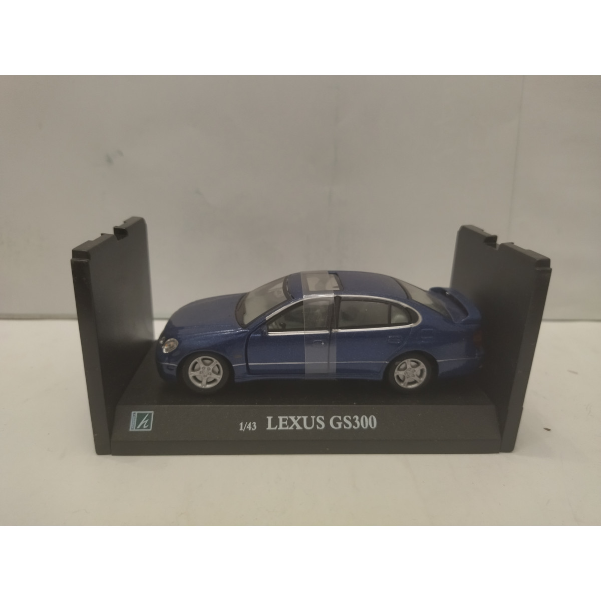 LEXUS GS300 BLUE 1:43 CARARAMA - BCN STOCK CARS