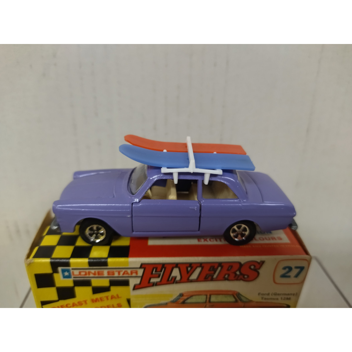 FORD (GERMANY) TAUNUS 12M 1:64 LONE STAR FLYERS - BCN STOCK CARS