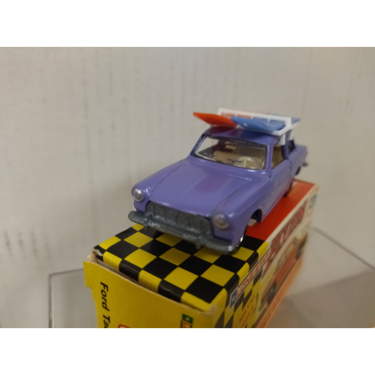 FORD (GERMANY) TAUNUS 12M 1:64 LONE STAR FLYERS - BCN STOCK CARS