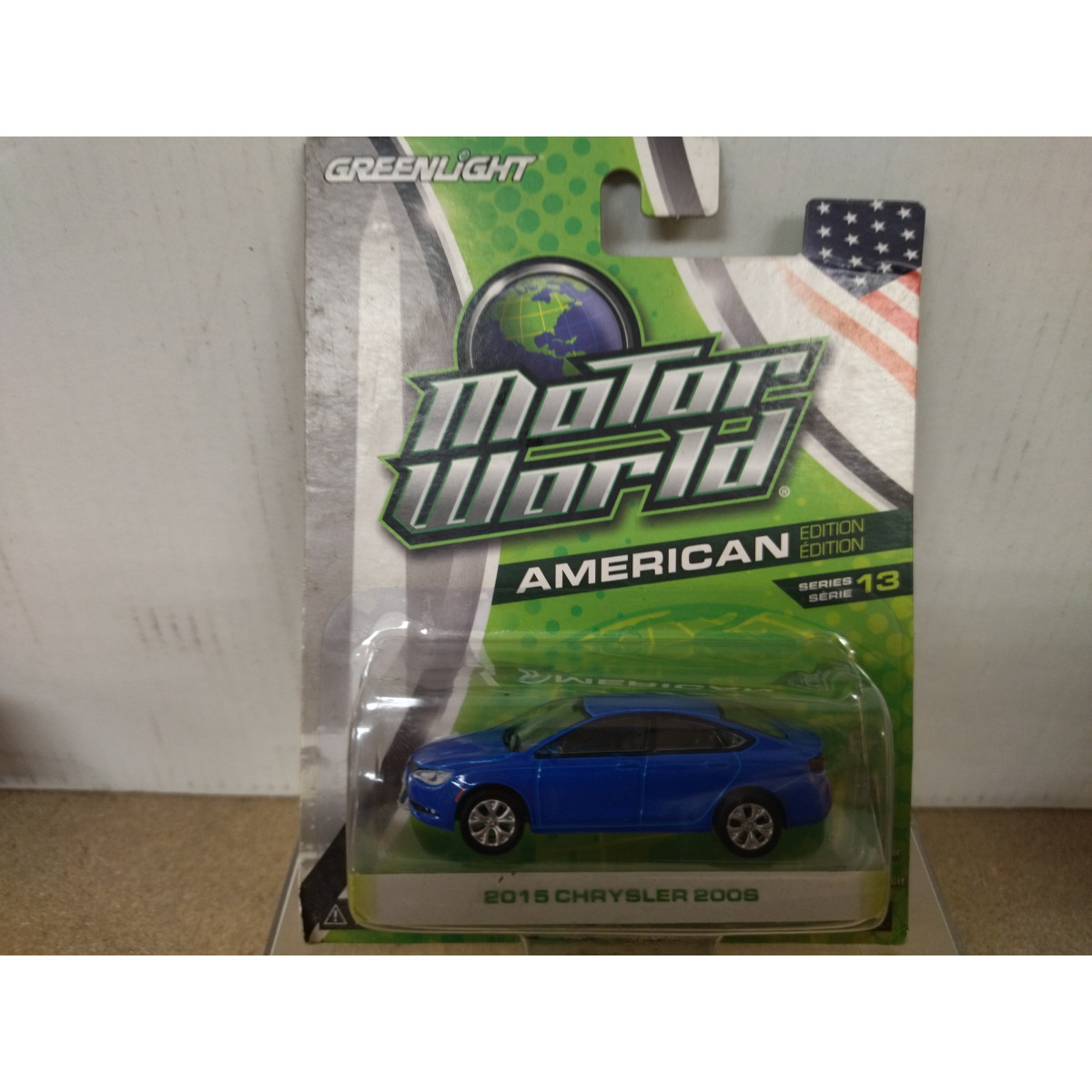 CHRYSLER 200S 2015 BLUE S13 AMERICAN MOTOR WORLD 1:64 GREENLIGHT - BCN ...