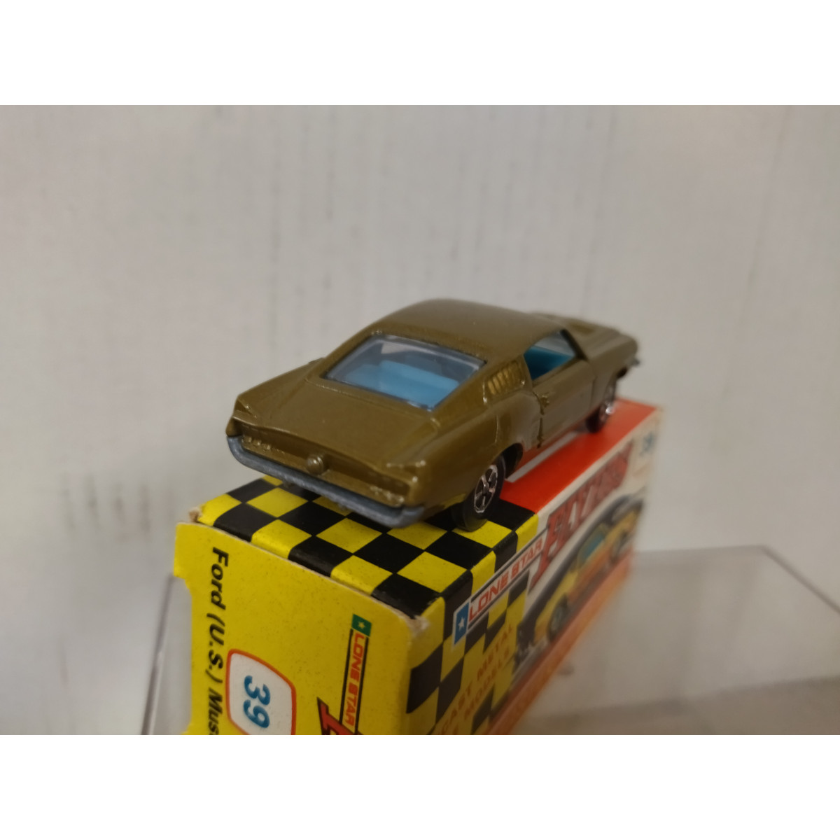 FORD MUSTANG GT BROWN 1:64 LONE STAR FLYERS 39 - BCN STOCK CARS