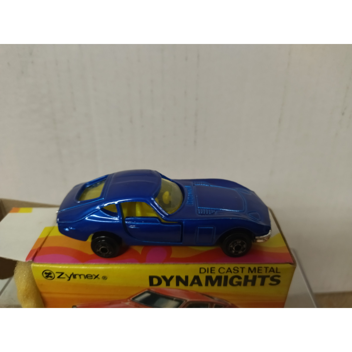 TOYOTA 2000 GT BLUE apx 1:64 ZYLMEX P303 VINTAGE BOX DYNAMIGHTS HONG KONG - BCN STOCK CARS