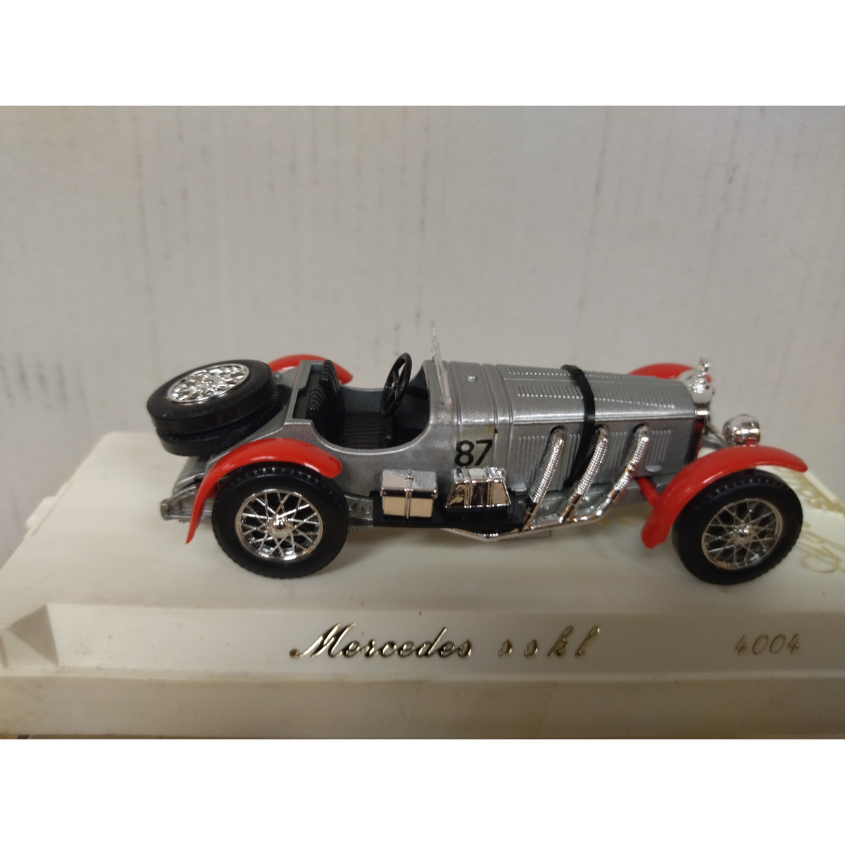 MERCEDES-BENZ WS 06 RS SSKL 1931 n87 SILVER & RED 1:43 SOLIDO 4004 ...