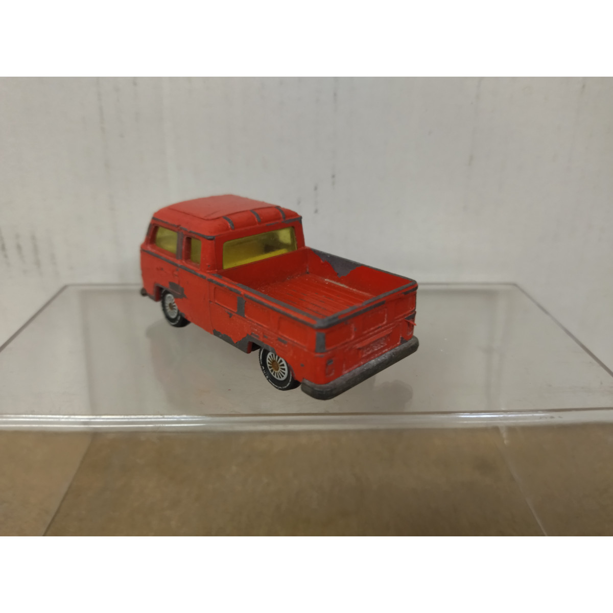 VOLKSWAGEN T2 BUS/BULLI PICKUP RED 1:60/apx 1:64 SIKU 1331 NO BOX - BCN ...