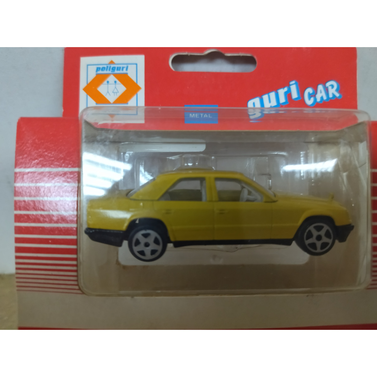 MERCEDES-BENZ W124 200 YELLOW 1:62/apx 1:64 POLIGURI - BCN STOCK CARS