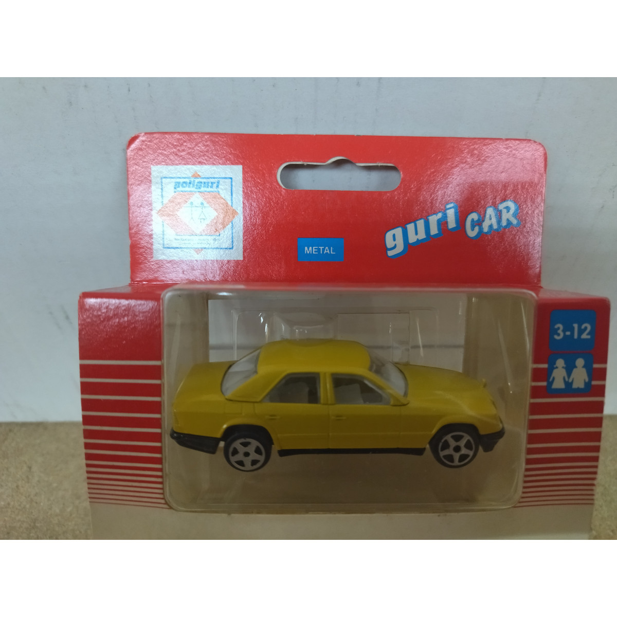 MERCEDES-BENZ W124 200 YELLOW 1:62/apx 1:64 POLIGURI - BCN STOCK CARS