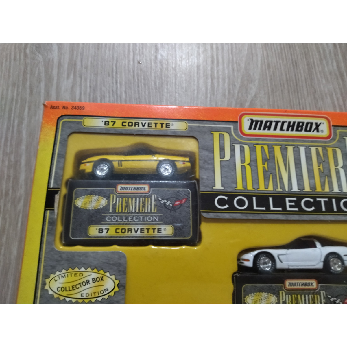 CHEVROLET CORVETTE 5 CARS PREMIERE COLLECTION 1:64 MATCHBOX - BCN STOCK ...