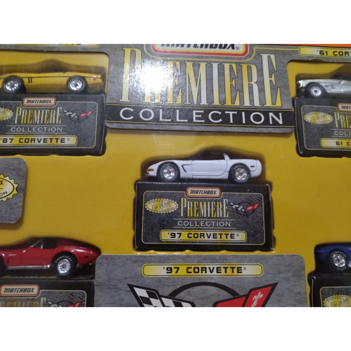 CHEVROLET CORVETTE 5 CARS PREMIERE COLLECTION 1:64 MATCHBOX - BCN STOCK ...