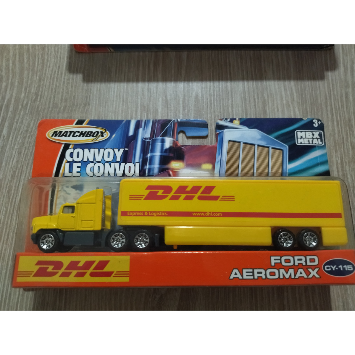 FORD AEROMAX DHL CONVOY CAMION/TRUCK 1:64 MATCHBOX - BCN STOCK CARS