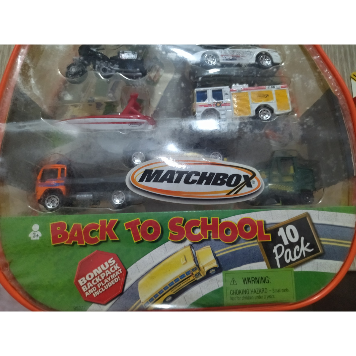 10 PACK BACK TO SCHOOL 1:64 MATCHBOX - BCN STOCK CARS
