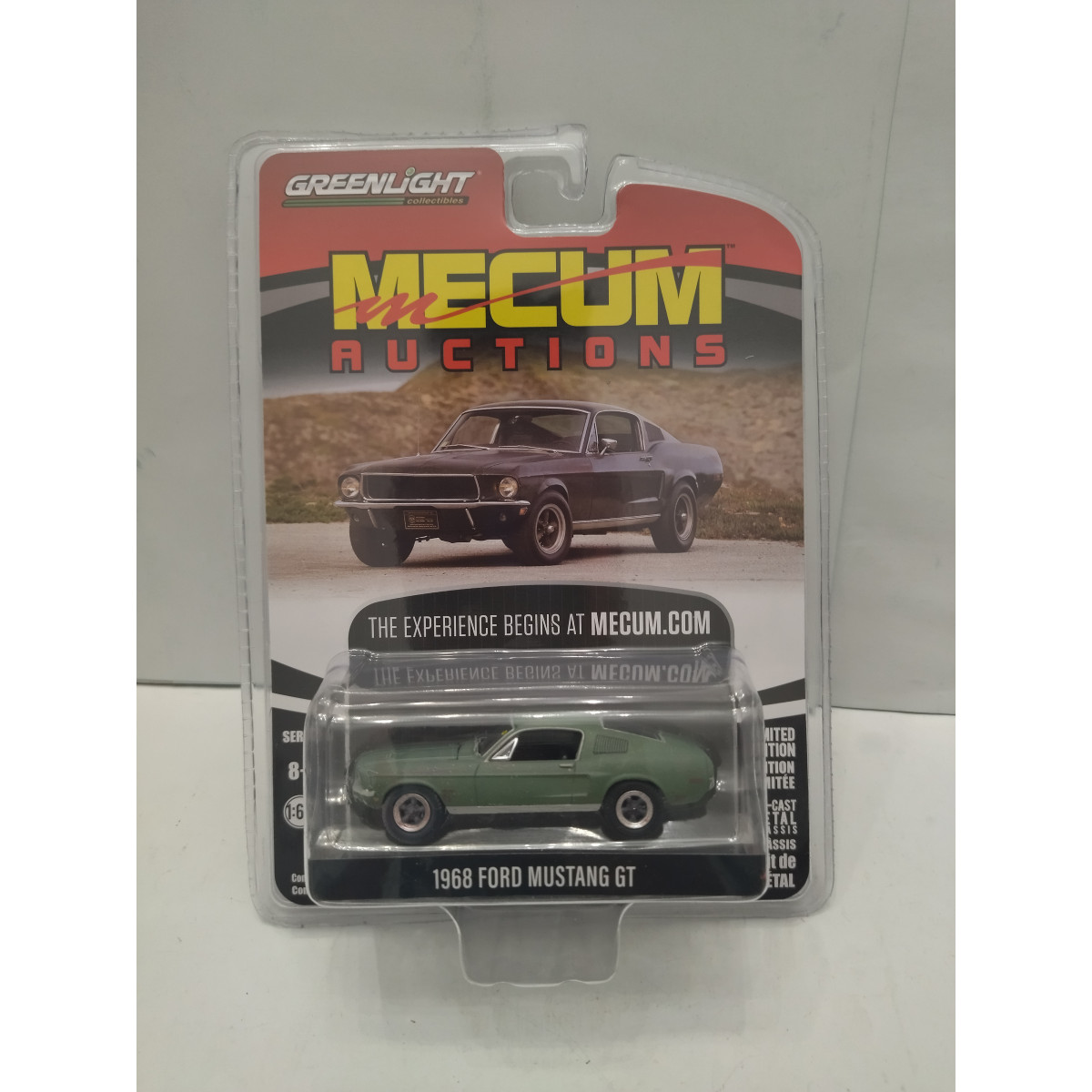 FORD MUSTANG 1968 GT GREEN MECUM ACTIONS 1:64 GREENLIGHT - BCN STOCK CARS