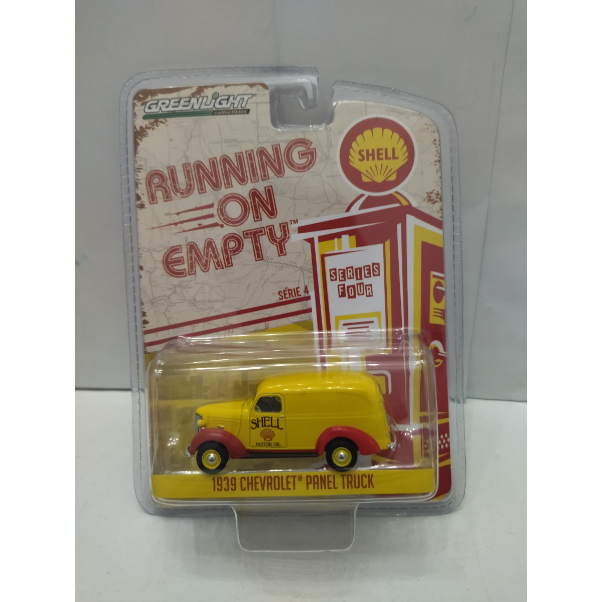 CHEVROLET PANEL TRUCK 1939 RUNNING SHELL 1:64 GREENLIGHT - BCN STOCK CARS