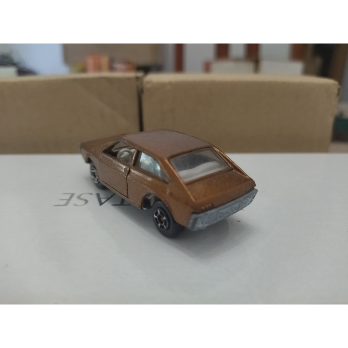 RENAULT 15 TL GOLD apx 1:64 POLISTIL RJ26 NO BOX/VINTAGE MADE ITALY ...