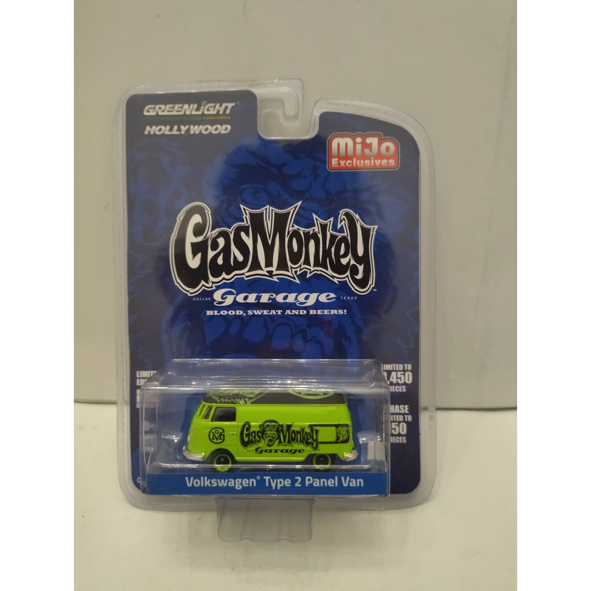 VOLKSWAGEN T1 PANEL VAN GAS MONKEY GARAGE 1:64 GREENLIGHT - BCN STOCK CARS