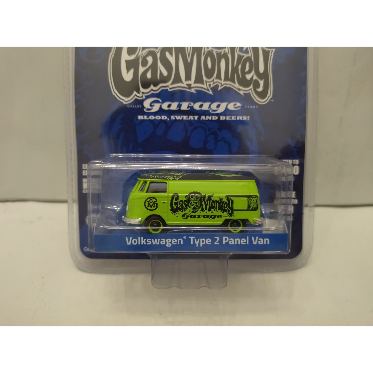 VOLKSWAGEN T1 PANEL VAN GAS MONKEY GARAGE 1:64 GREENLIGHT - BCN STOCK CARS