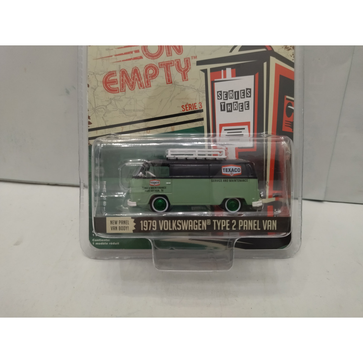 VOLKSWAGEN T2 1979 PANEL VAN RUNNING TEXACO GREENMACHINE 1:64 ...