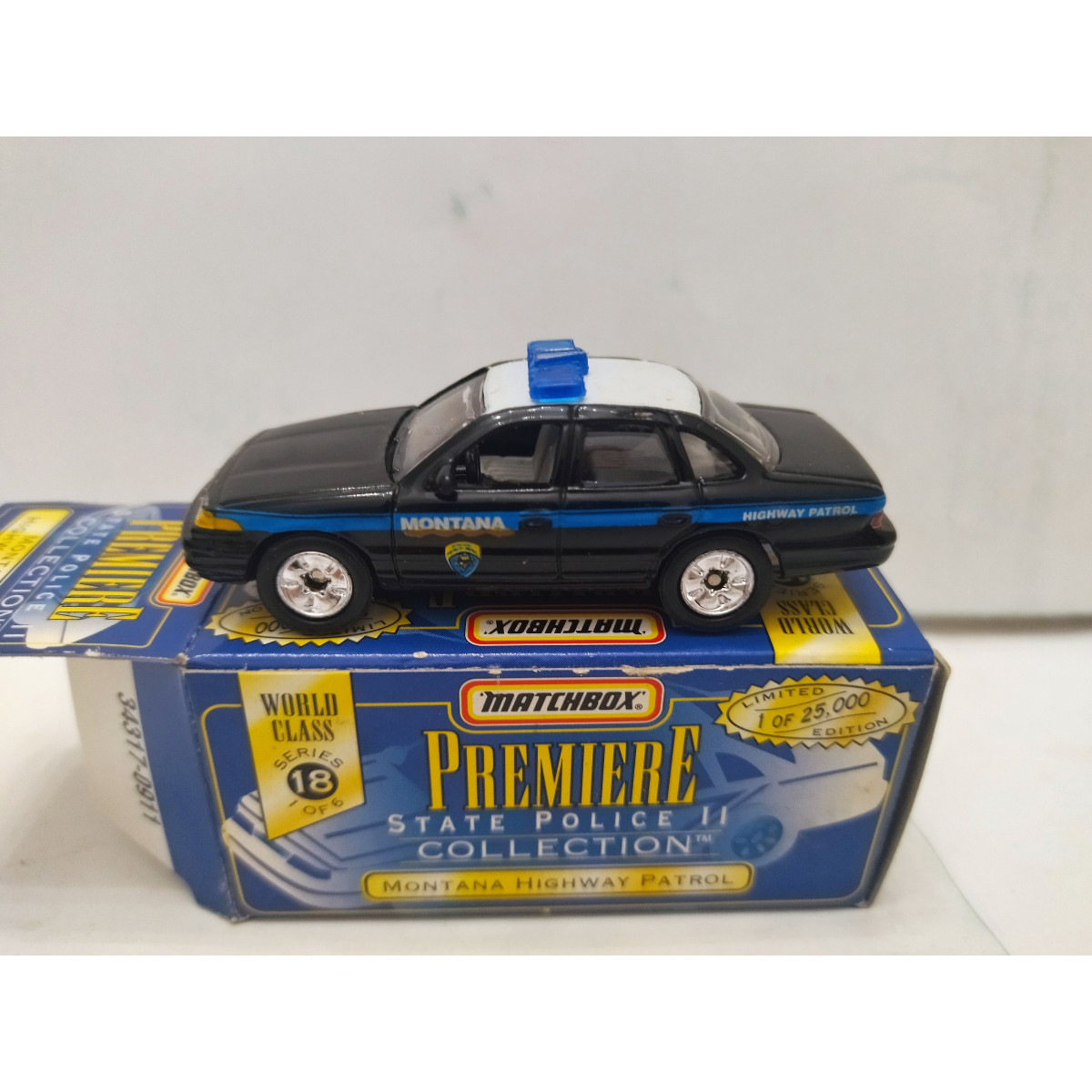 FORD CROWN VICTORIA MONTANA PATROL 1:64 MATCHBOX PREMIERE BOX DAMAGED ...