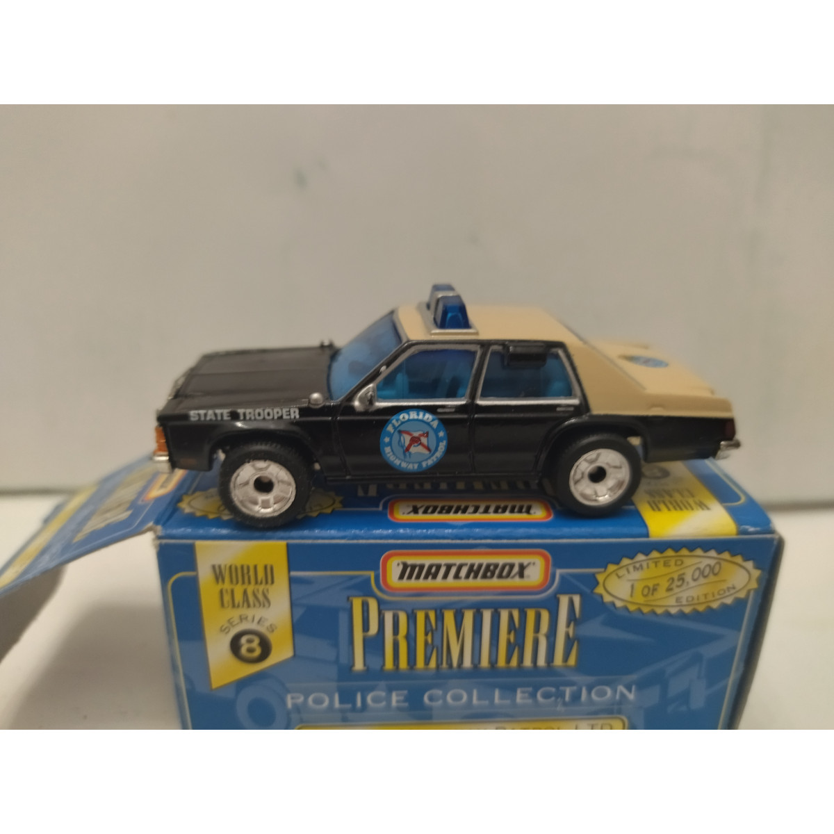 FORD LTD FLORIDA HIGHWAY PATROL 1:64 MATCHBOX PREMIERE BOX DAMAGED/ROTA ...