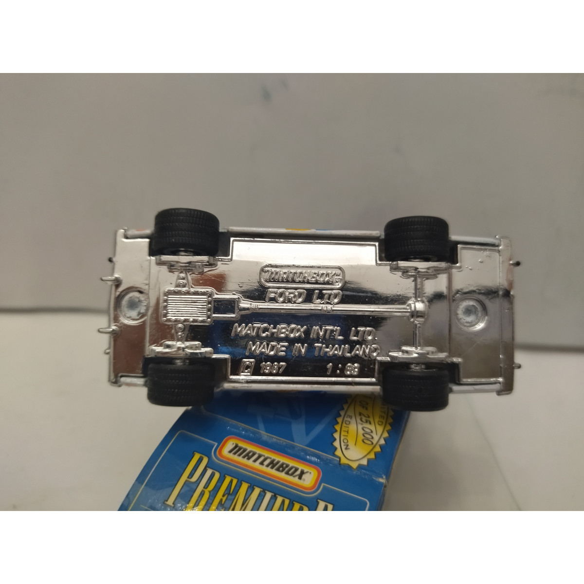 FORD LTD NEW JERSEY STATE PATROL 1:64 MATCHBOX PREMIERE BOX DAMAGED ...