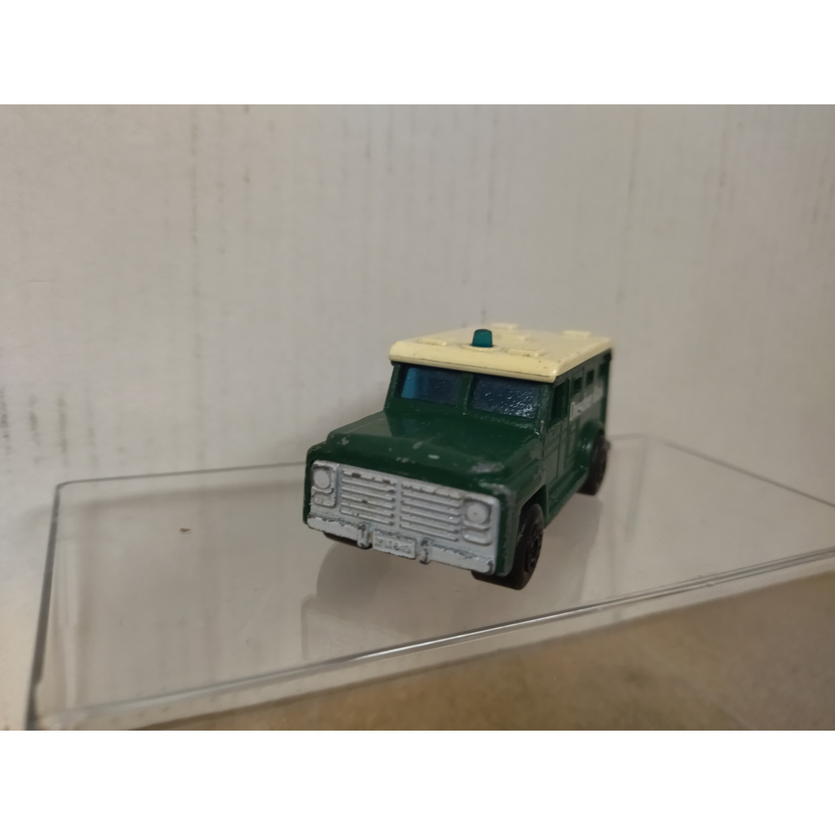 ARMORED BANK TRUCK DRESDEN SUPERFAST 69 1:89 /apx 1:64 MATCHBOX NO BOX ...