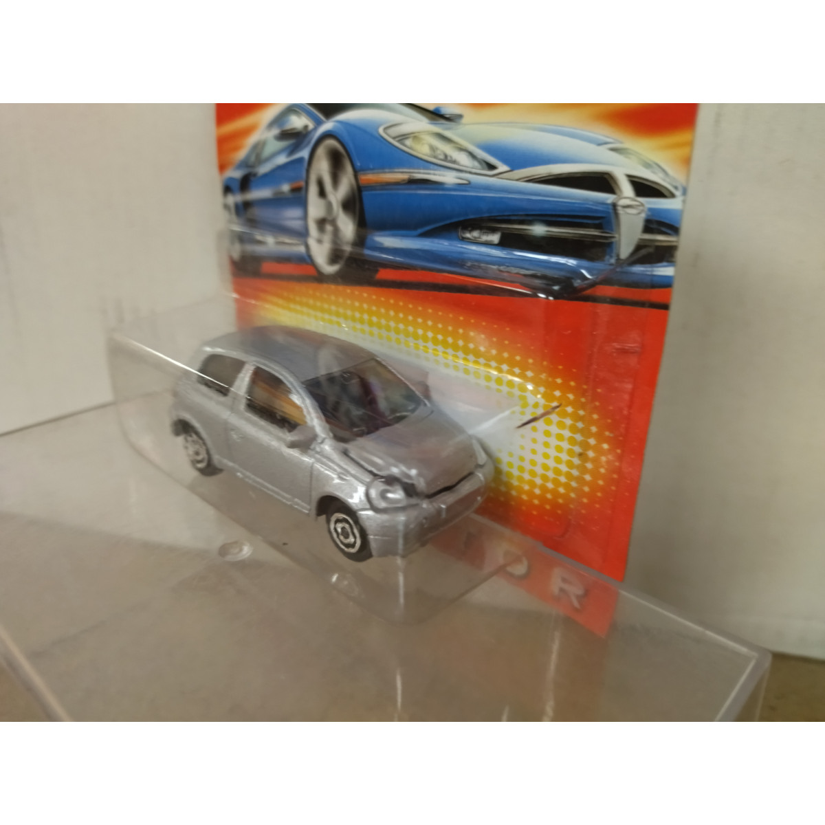 TOYOTA YARIS 1-GEN SILVER 1:59/apx 1:64 MAJORETTE 254B NEW BOX - BCN ...