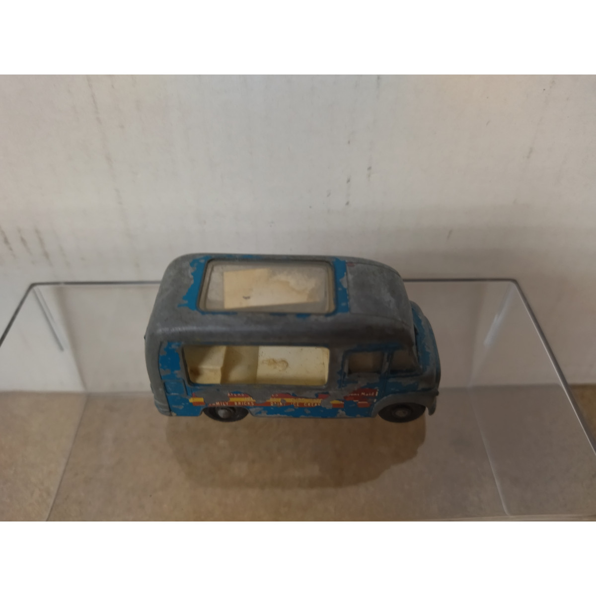 COMMER ICE CREAM TRUCK MOKO LESNEY 47 1:85/apx 1:64 MATCHBOX NO BOX ...