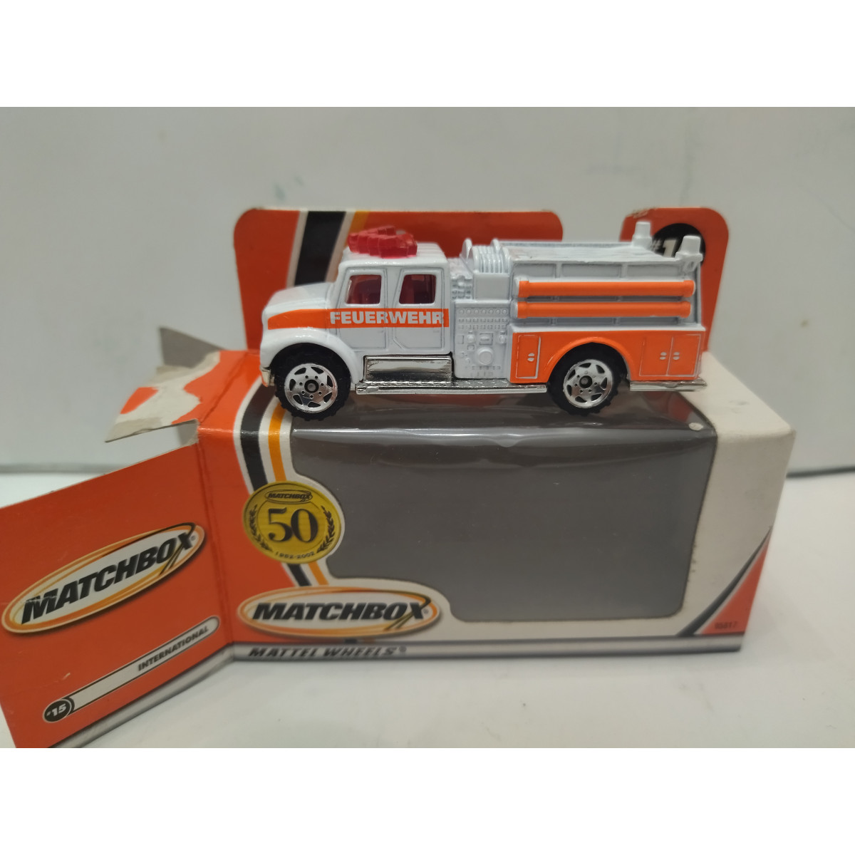 INTERNATIONAL PUMPER FIRE/FEUERWEHR 50 YEARS 1:100/apx 1:64 MATCHBOX ...
