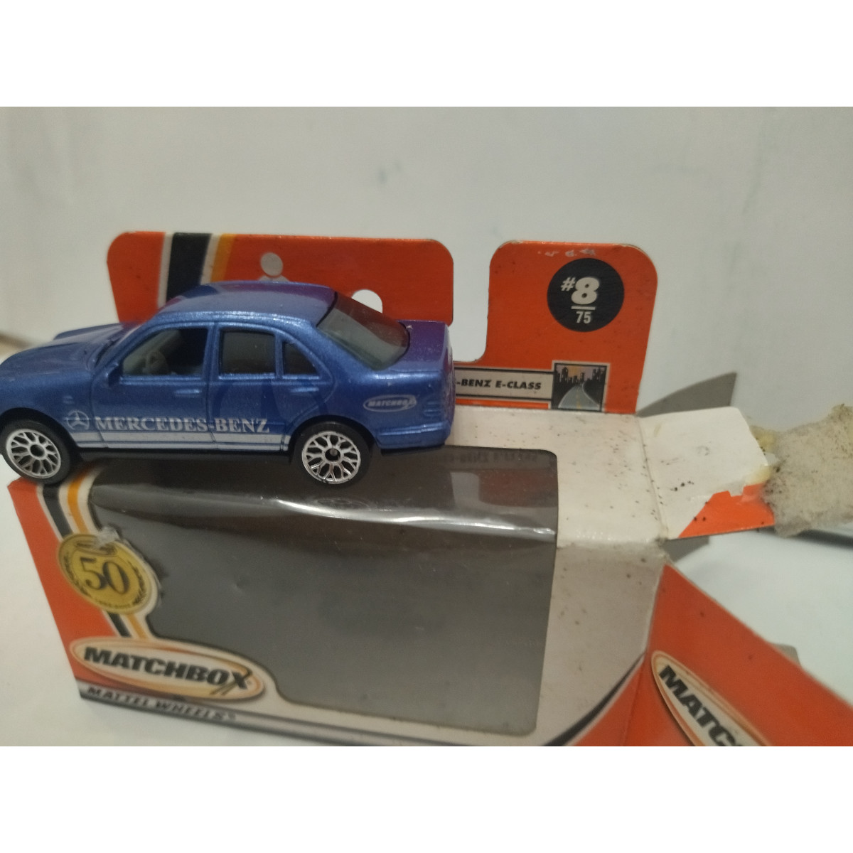 MERCEDES-BENZ E-CLASS/CLASE E BLUE 50 YEARS 8/75 1:69/apx 1:64 MATCHBOX ...