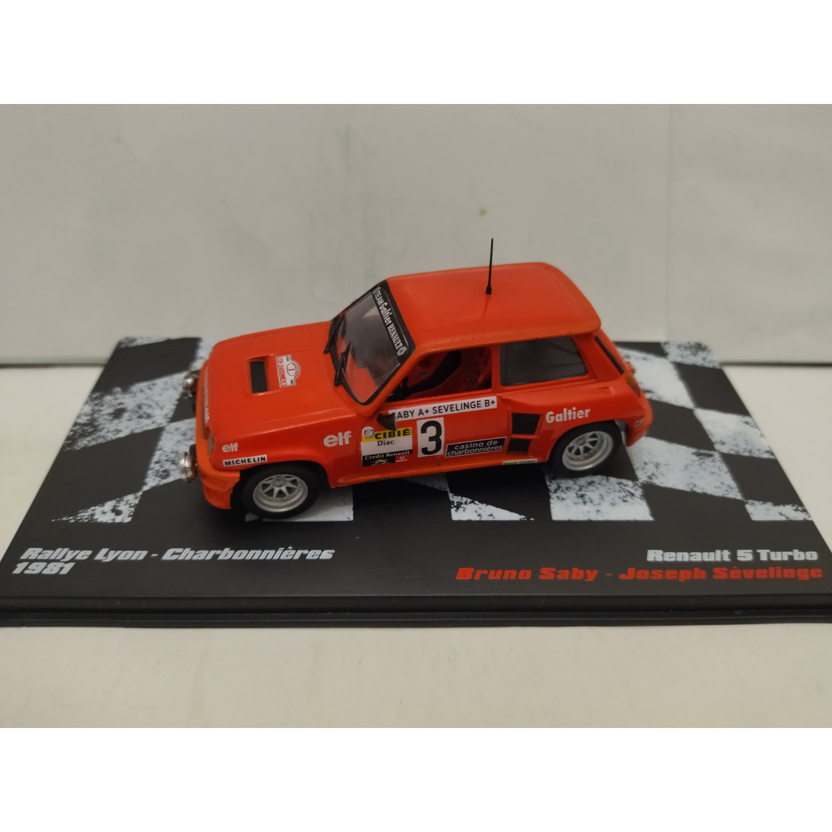 RENAULT 5 TURBO 1981 RALLY LYON-CHARBONNIERES B.SABY 1:43 ALTAYA IXO ...