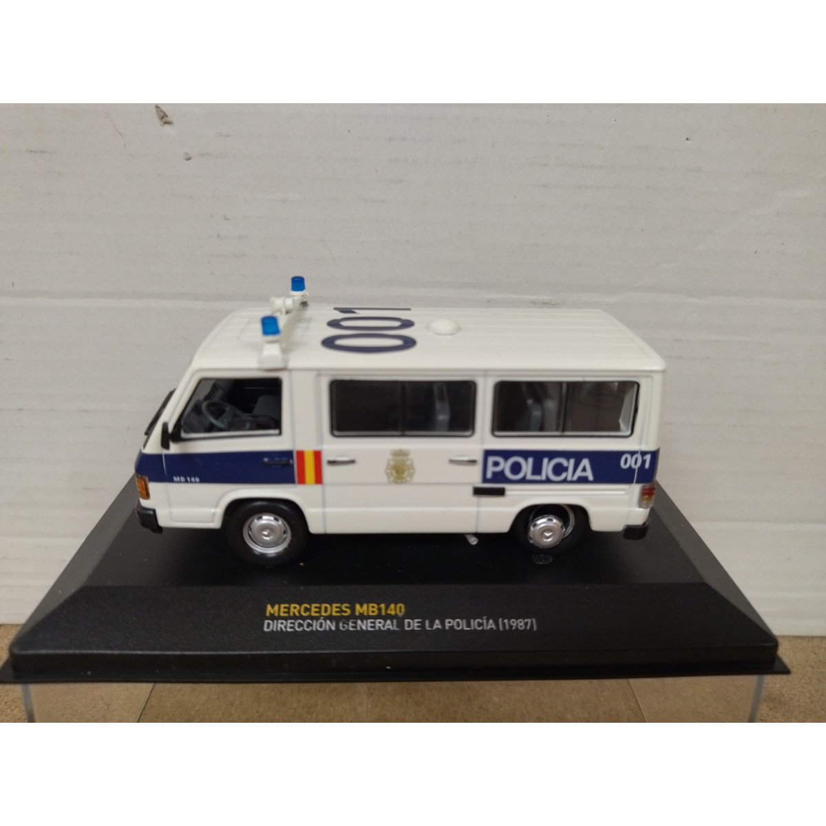 MERCEDES-BENZ MB140 1987 DGP POLICIA NACIONAL1:43 ALTAYA IXO - BCN ...