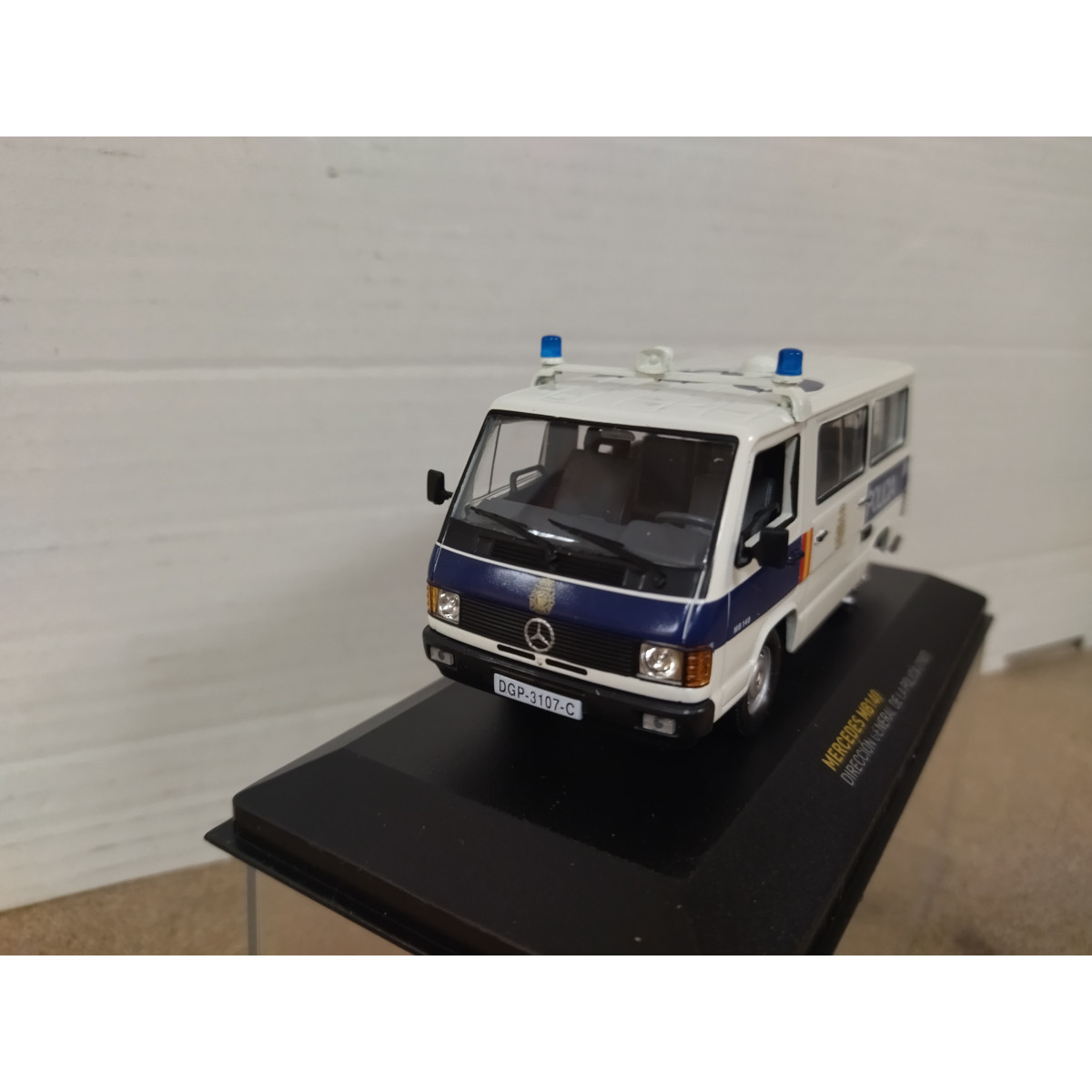 MERCEDES-BENZ MB140 1987 DGP POLICIA NACIONAL1:43 ALTAYA IXO - BCN ...