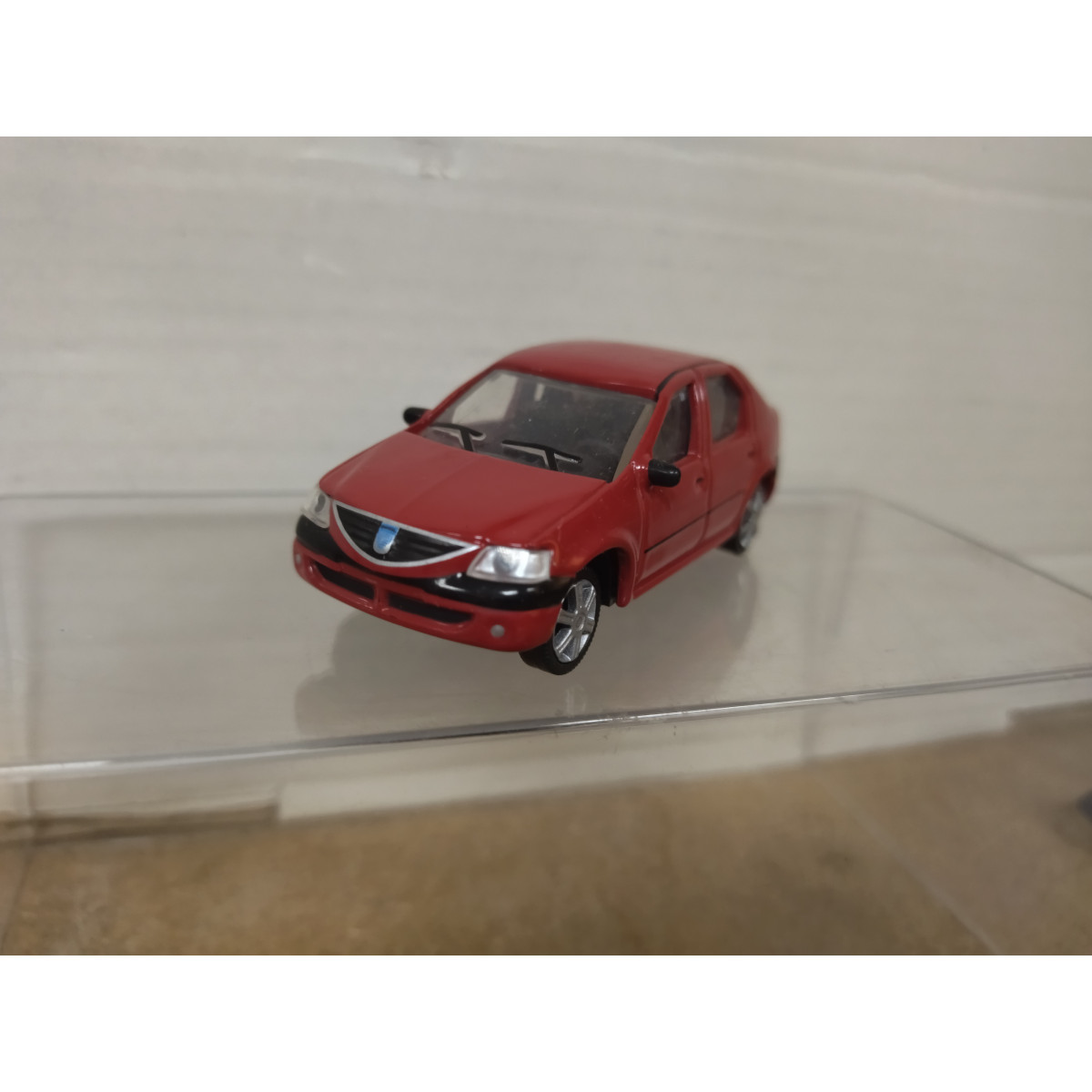DACIA LOGAN 2004 SEDAN RED apx 1:64 NOREV 3 INCHES (7,5cm) - BCN STOCK CARS