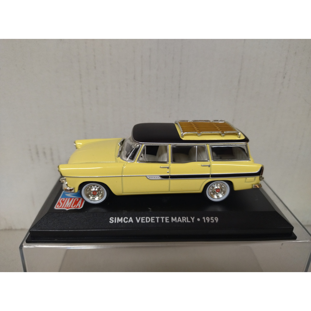 SIMCA MARLY 1959 VEDETTE BELLES SIMCA 1:43 ALTAYA IXO - BCN STOCK CARS