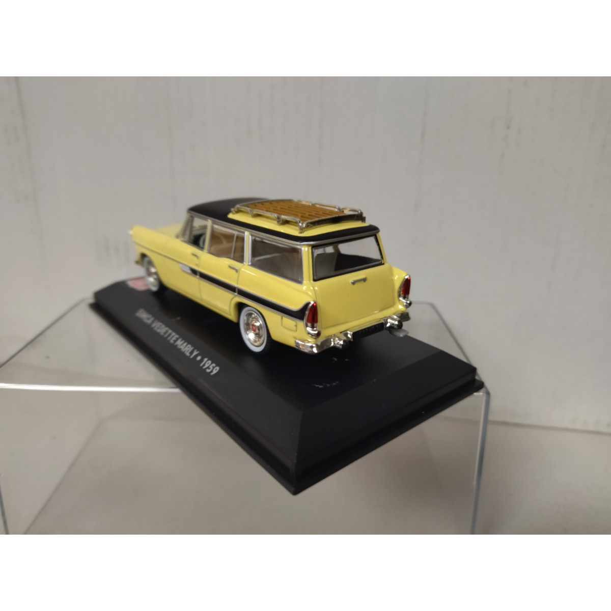 SIMCA MARLY 1959 VEDETTE BELLES SIMCA 1:43 ALTAYA IXO - BCN STOCK CARS